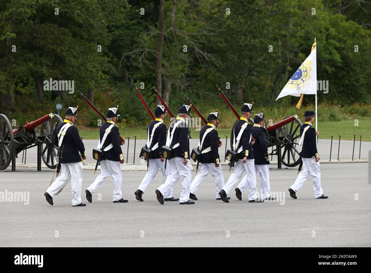 During Saturday, the Life Guard and the Armed Forces in Kungsängen ...