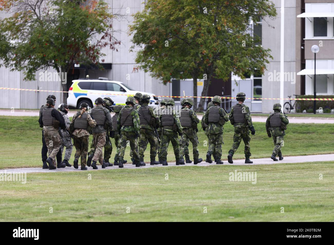 During Saturday, the Life Guard and the Armed Forces in KungsŠngen ...