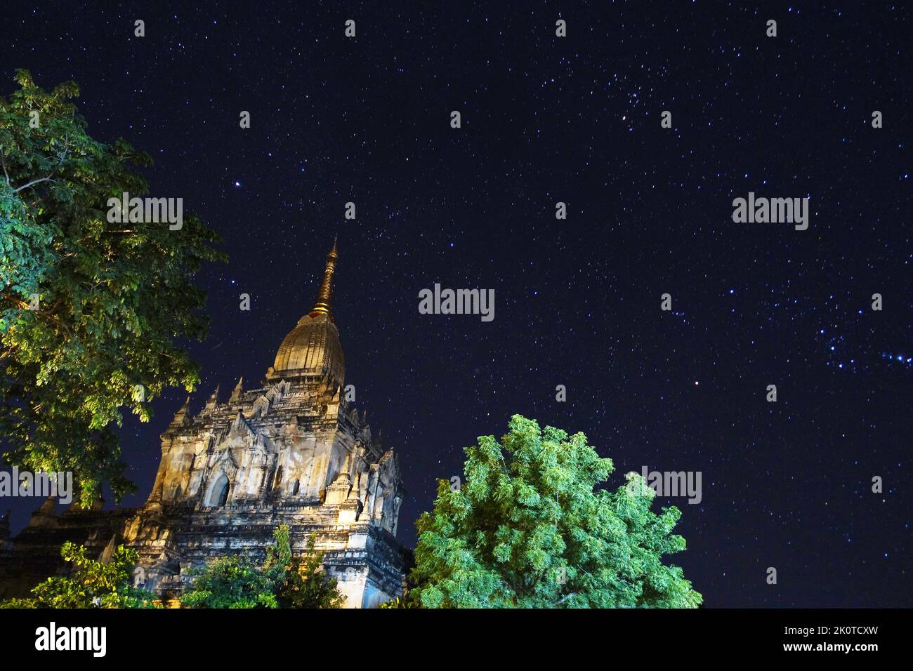 Bagan by night Stock Photo - Alamy