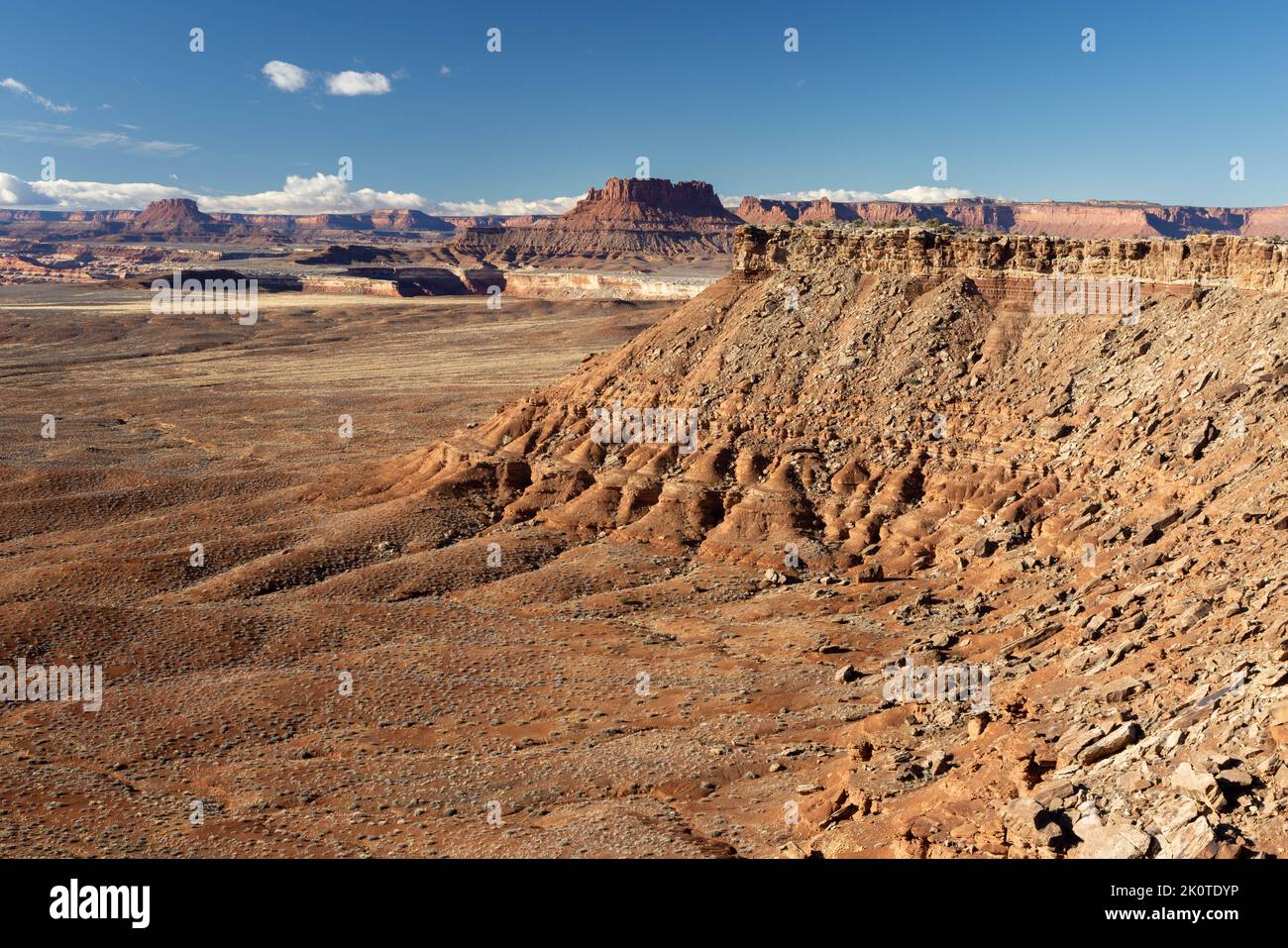 The Moenkopi formation creating large cliffs along the White Rim Road ...