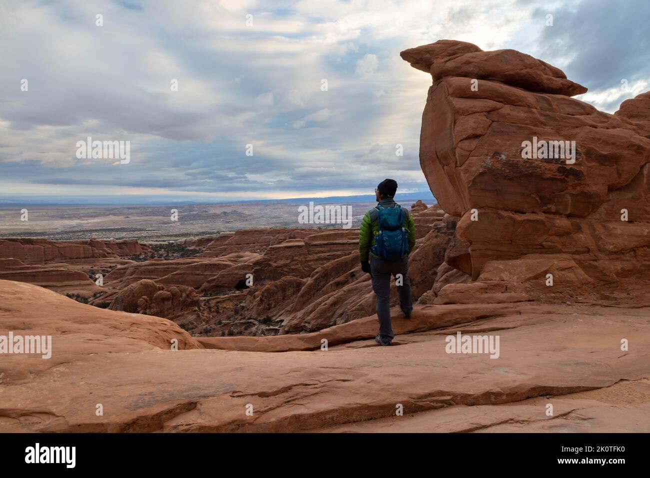 Black arch overlook hi-res stock photography and images - Alamy