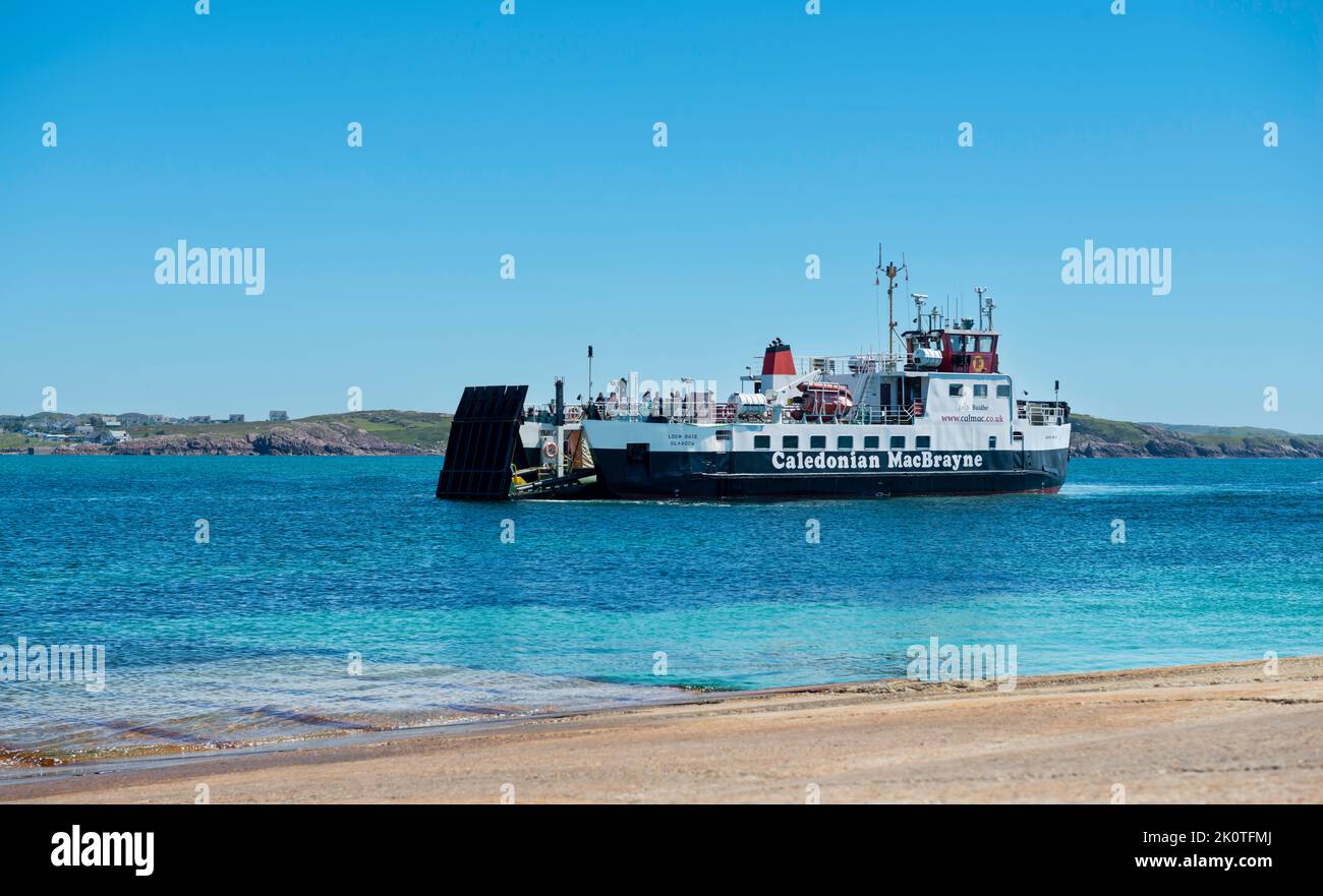 Scottish island ferry hi-res stock photography and images - Alamy