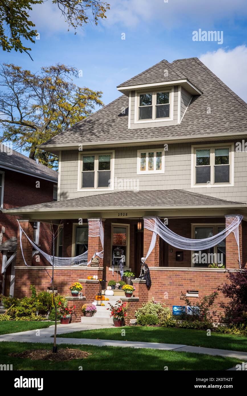 Ravenswood Manor Historic District, residential neighbourhood that was ...