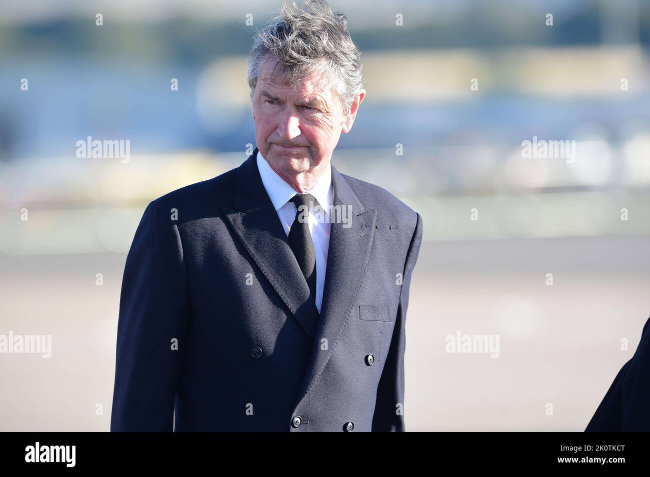 Vice Admiral Sir Tim Laurence as the coffin of Queen Elizabeth II is ...