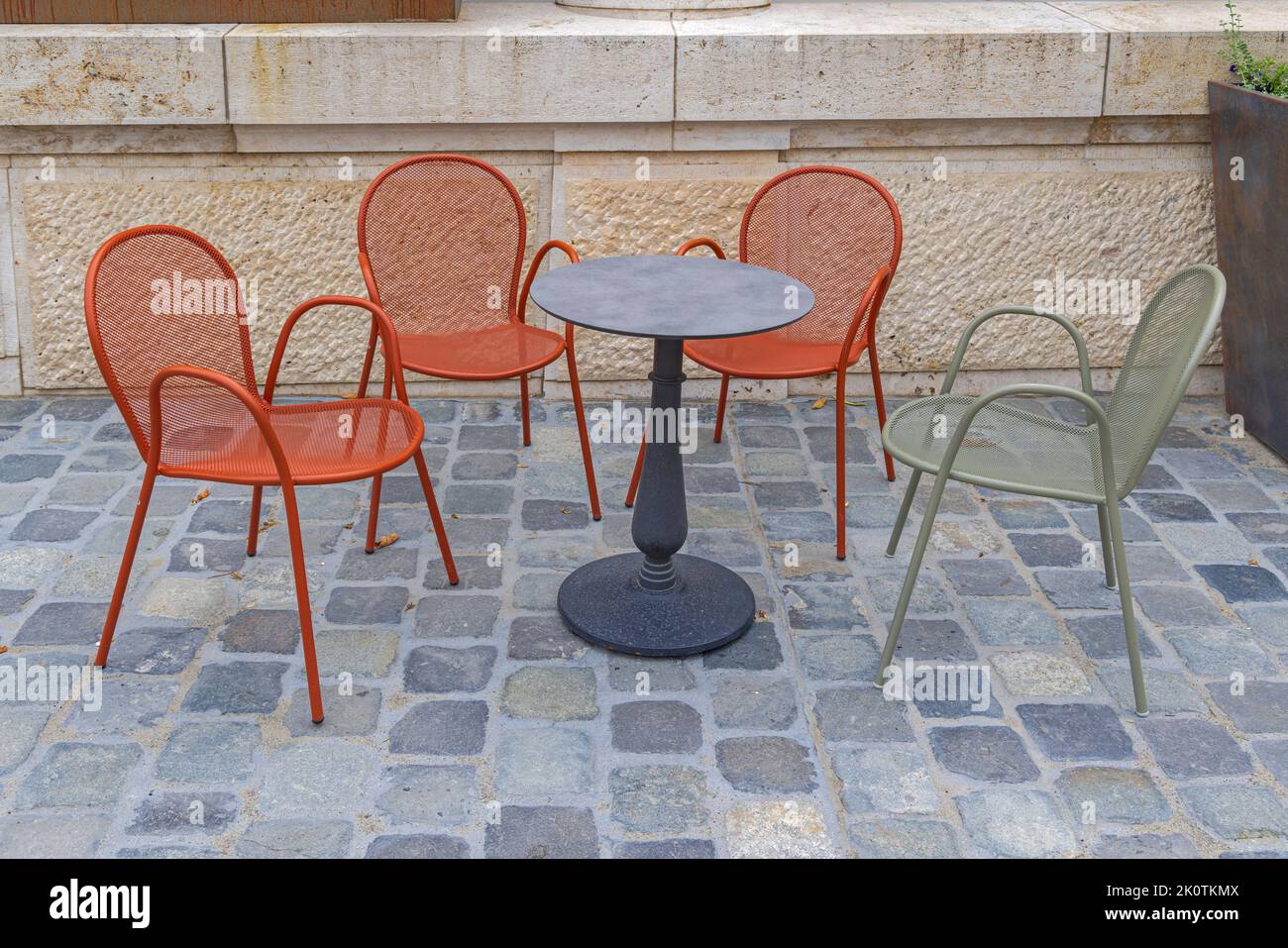 Wire Mesh Chairs and Metal Table Outdoor Terrace Set Stock Photo - Alamy