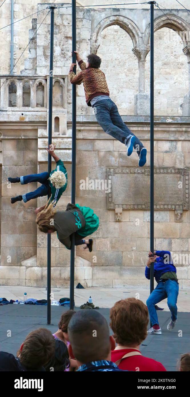 Three chinese poles hi-res stock photography and images - Alamy
