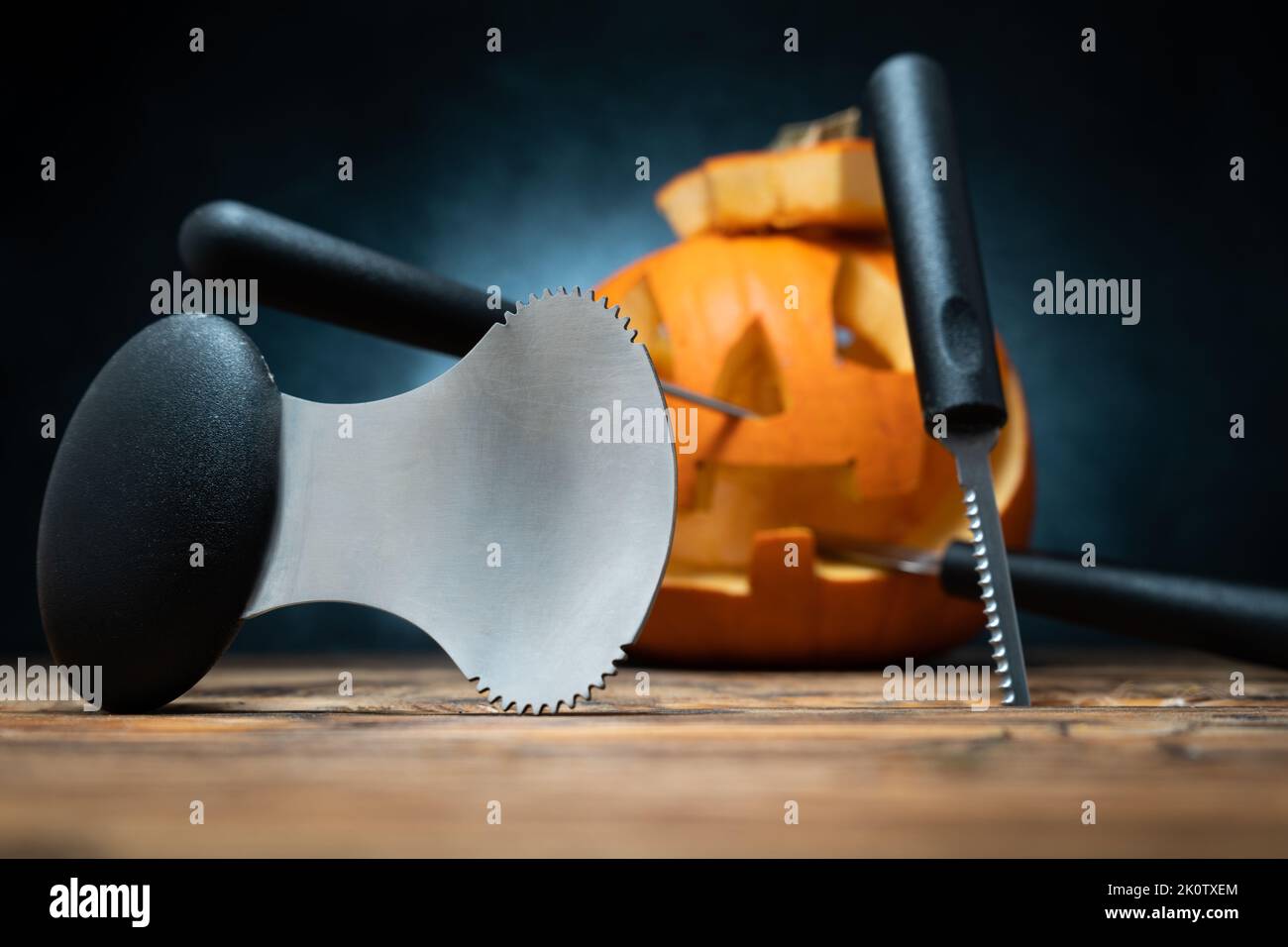 Pumpkin head cut out hi-res stock photography and images - Alamy