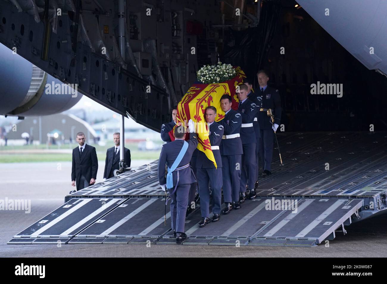 The bearer party from the Queen's Colour Squadron (63 Squadron RAF ...