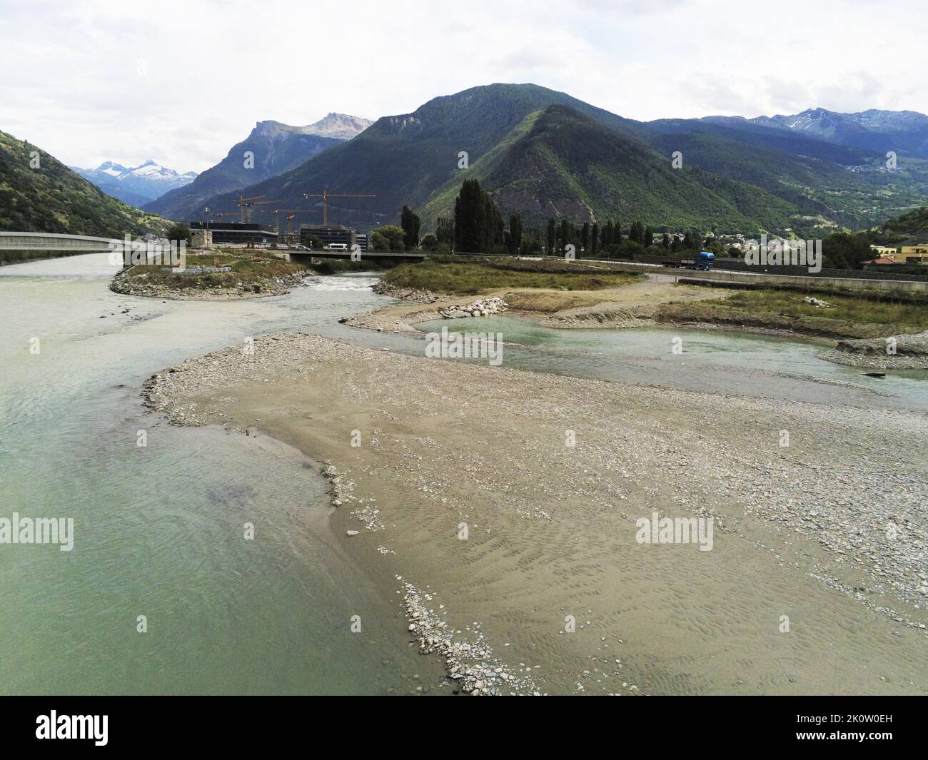 Die renaturierte Mündung der Vispa in die Rhone bei Visp Stock Photo ...