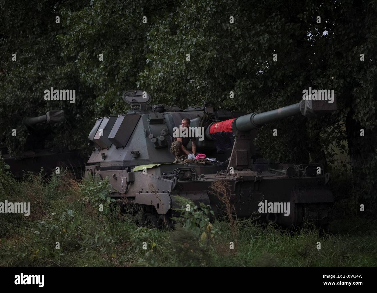 Krab howitzer hi-res stock photography and images - Alamy