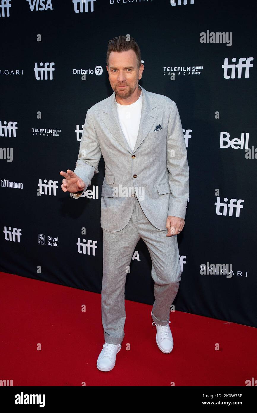 Ewan McGregor attends the "Raymond & Ray" Premiere during the 2022 ...