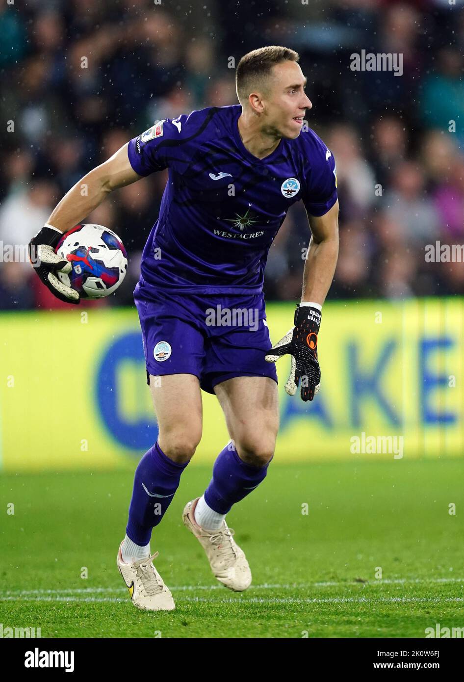 Steven benda hi-res stock photography and images - Alamy