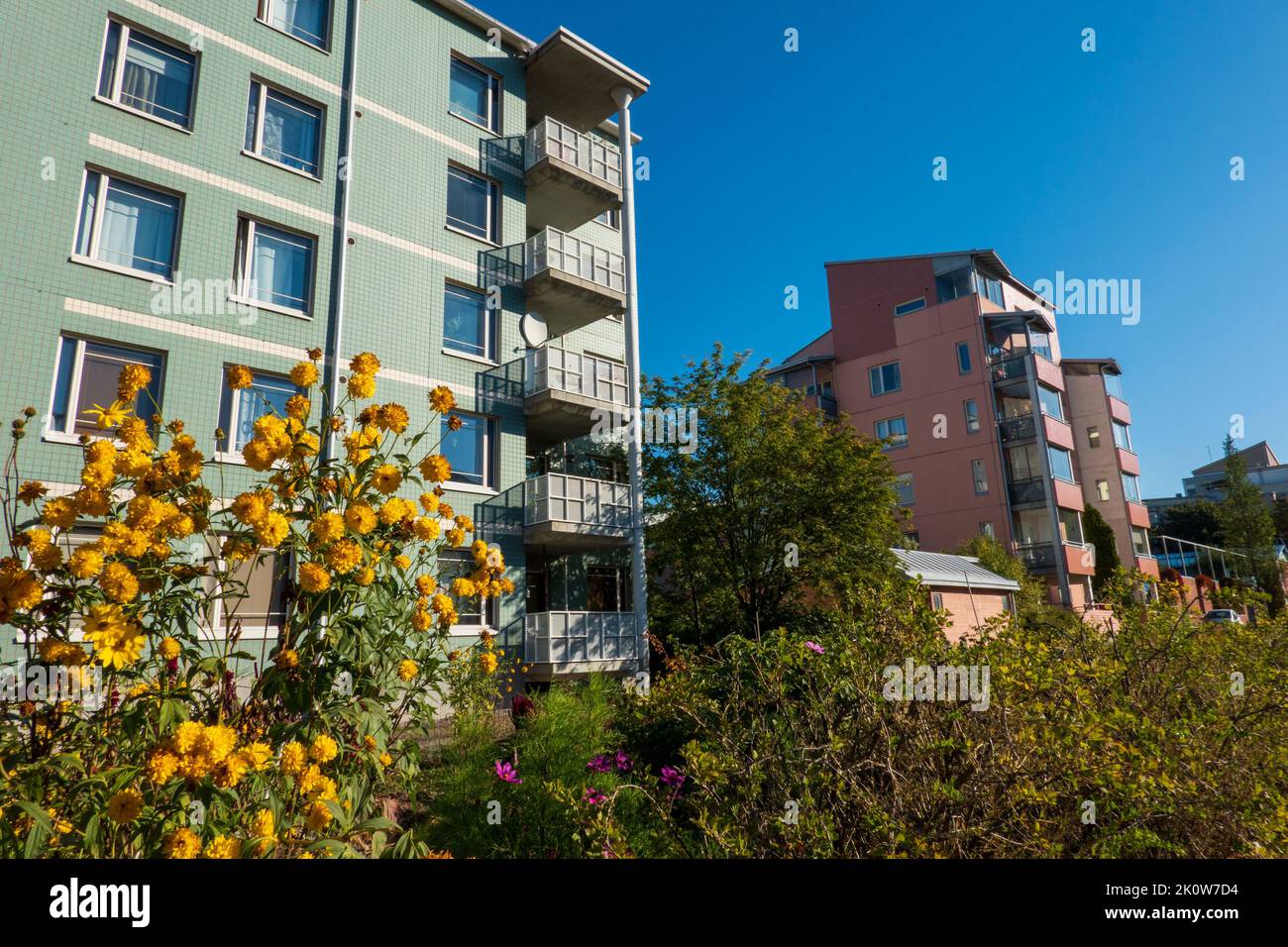 Apartment buildings, Meilahti district, Helsinki Stock Photo - Alamy