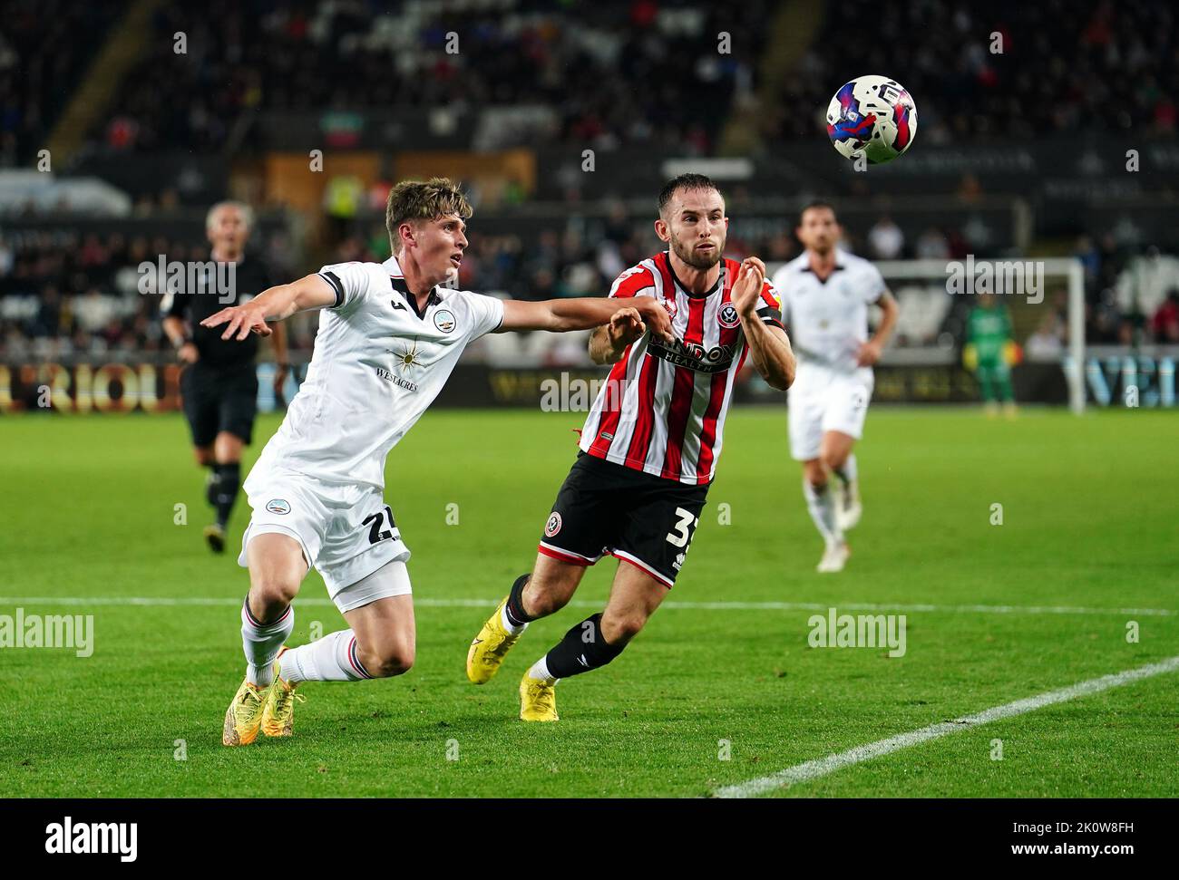 Fin stevens hi-res stock photography and images - Alamy