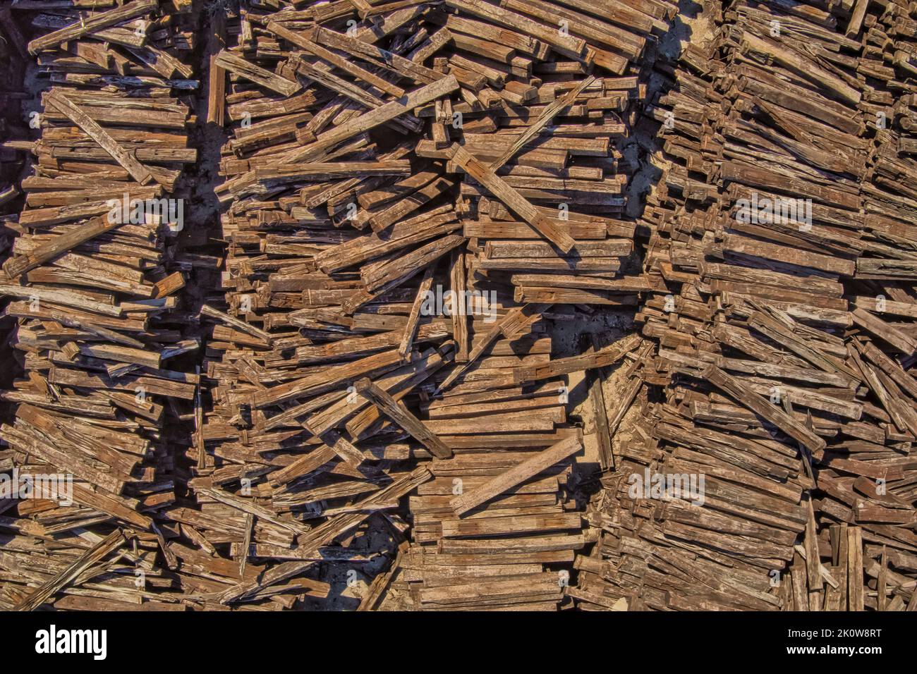 Stacked railway sleepers hi-res stock photography and images - Alamy