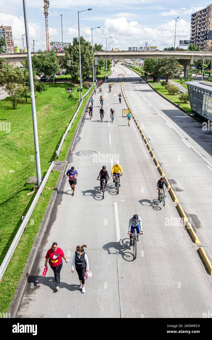 Protected bikeway hi-res stock photography and images - Alamy