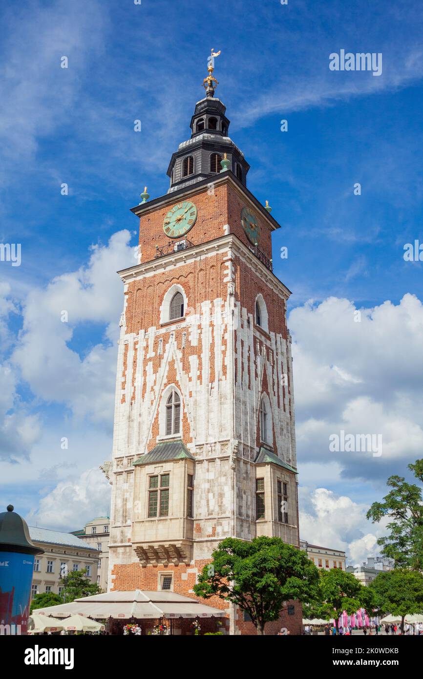 Summer blue sky architecture hi-res stock photography and images - Alamy