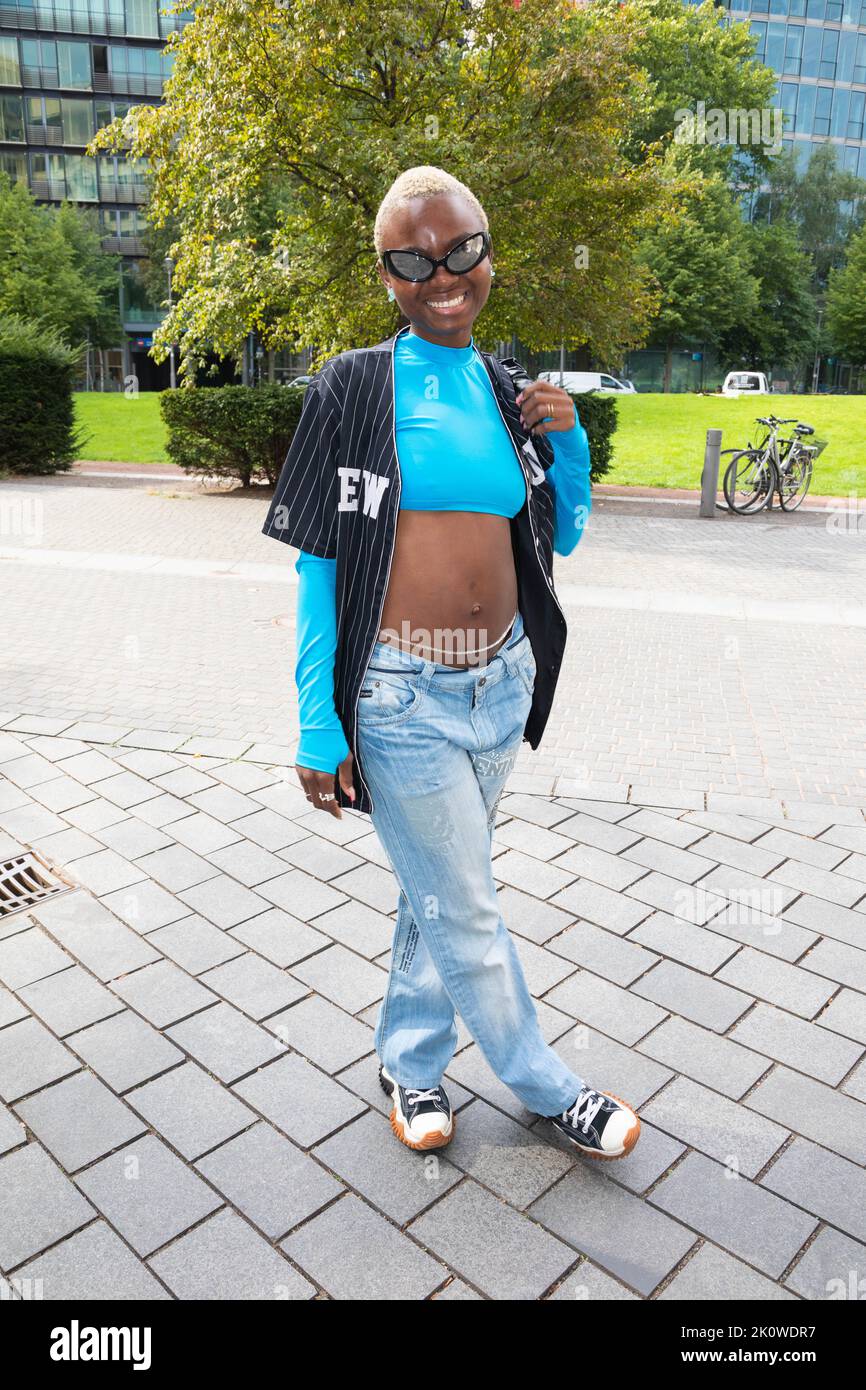 Noella Mbomba beim Mates Date Influencer Event auf der Berlin Fashion ...