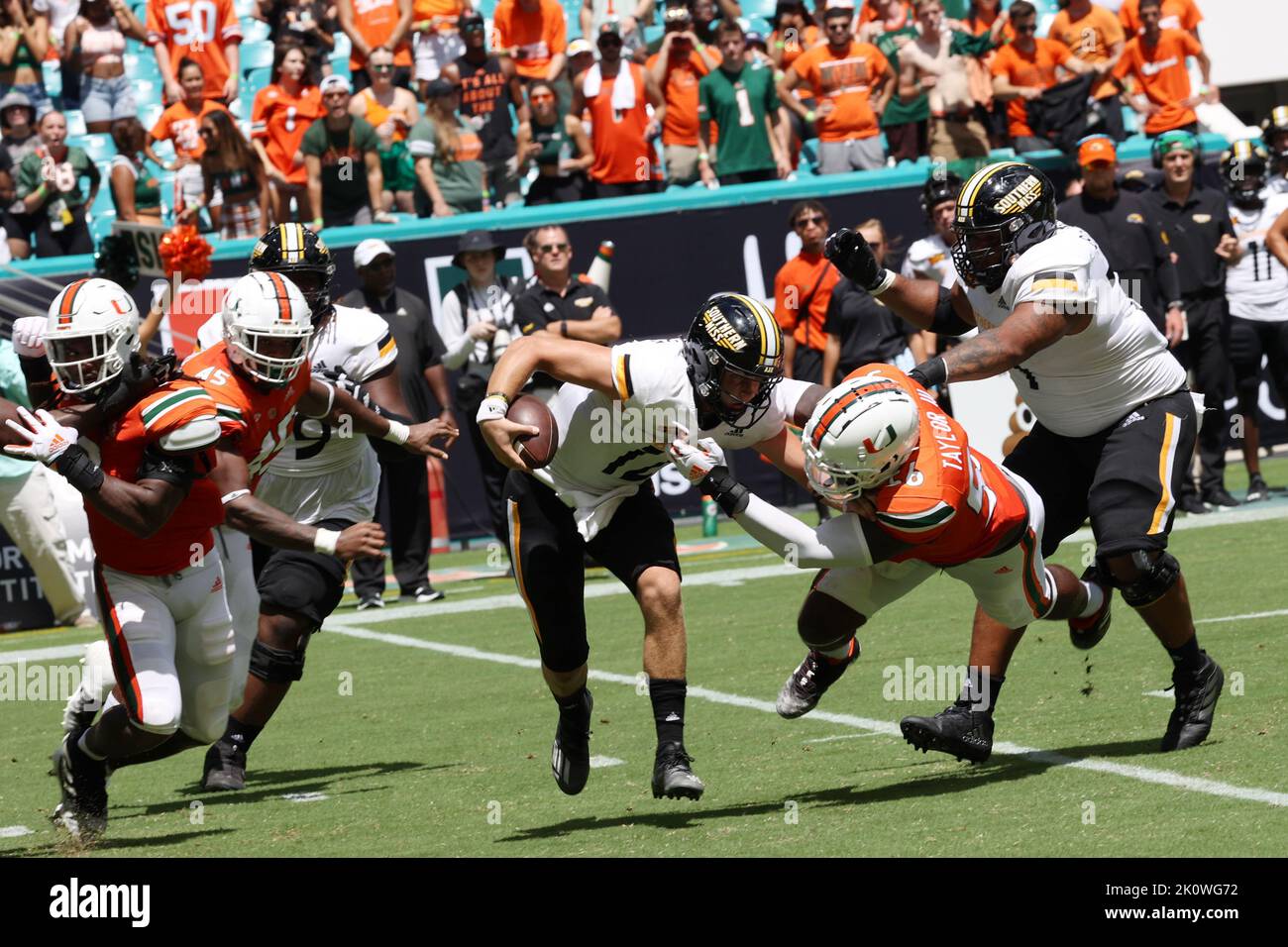 Leonard taylor iii hi-res stock photography and images - Alamy