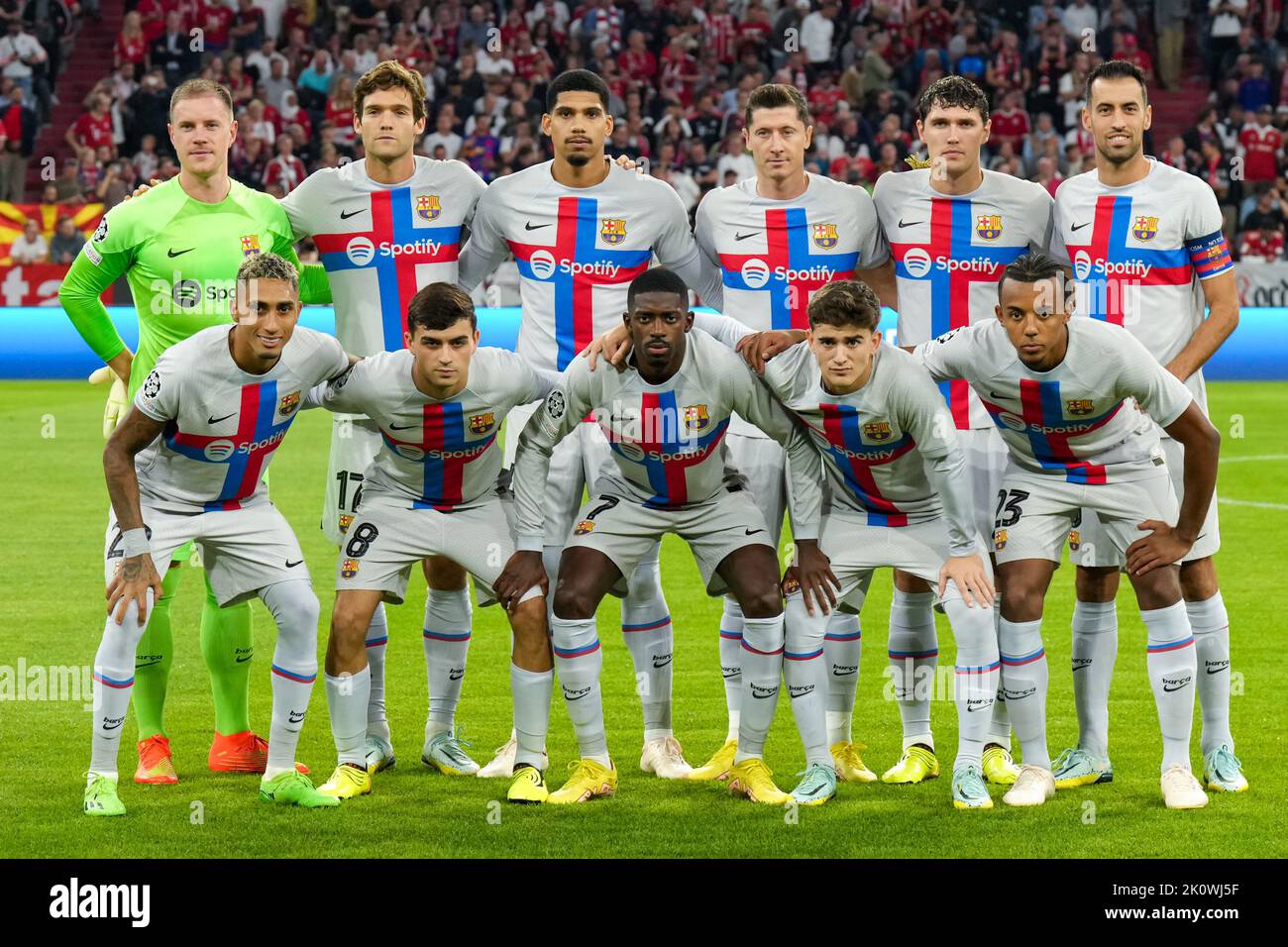 Munchen, Germany. 13th Sep, 2022. MUNCHEN, GERMANY - SEPTEMBER 13: FR L ...