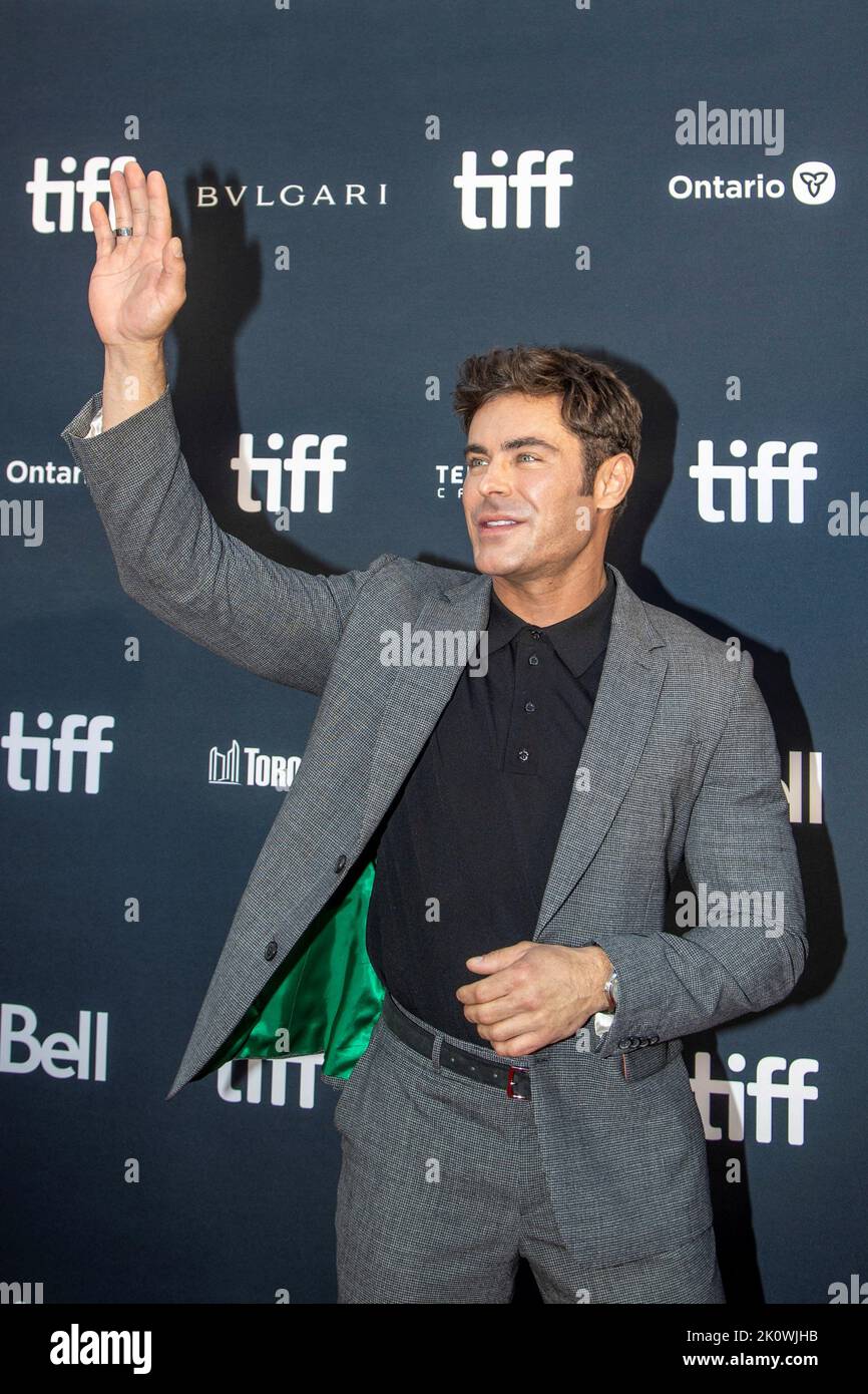 Zac efron 2022 hi-res stock photography and images - Alamy