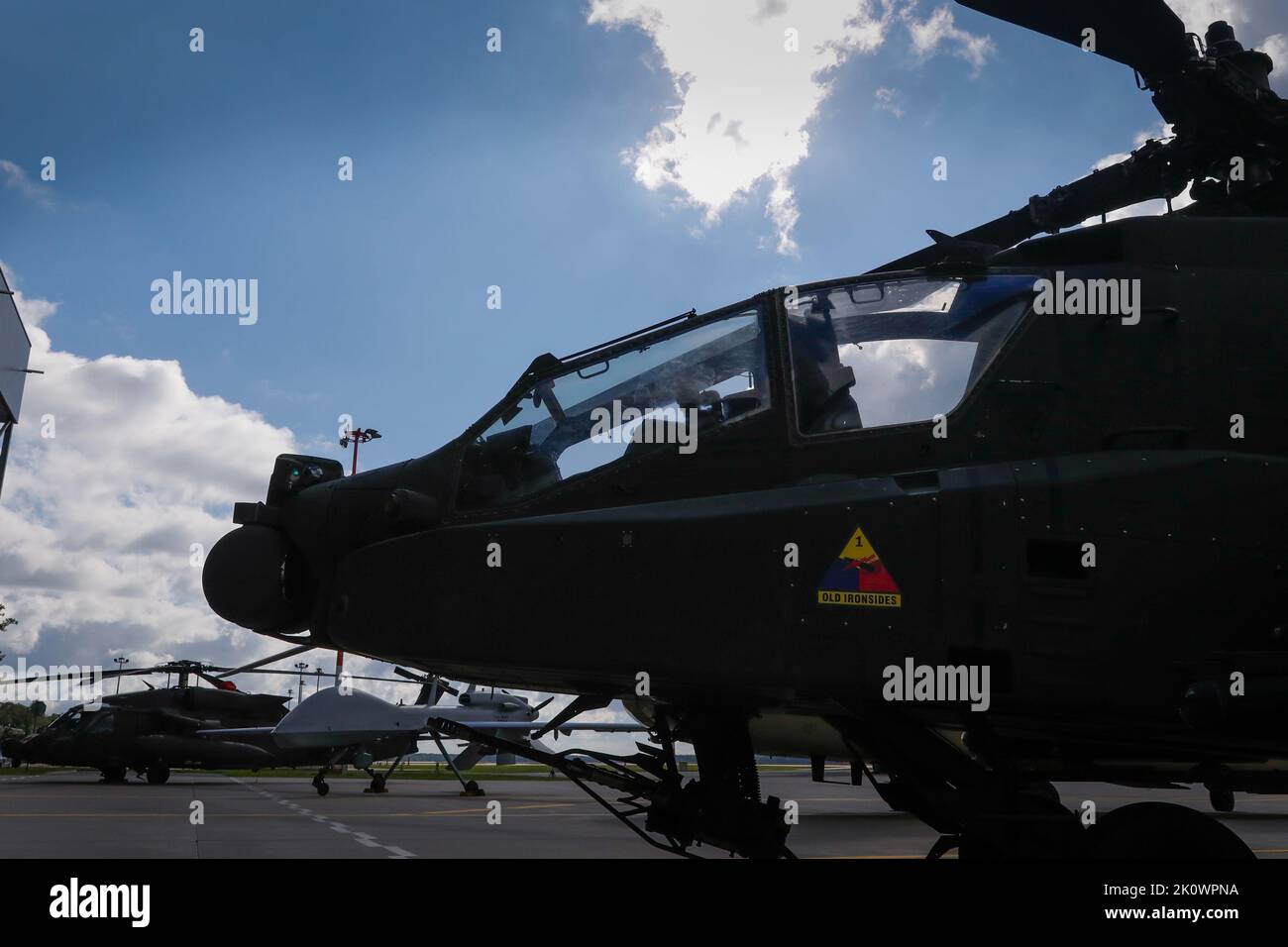 A U.S. Army AH-64E Apache Guardian attack helicopter assigned to the ...