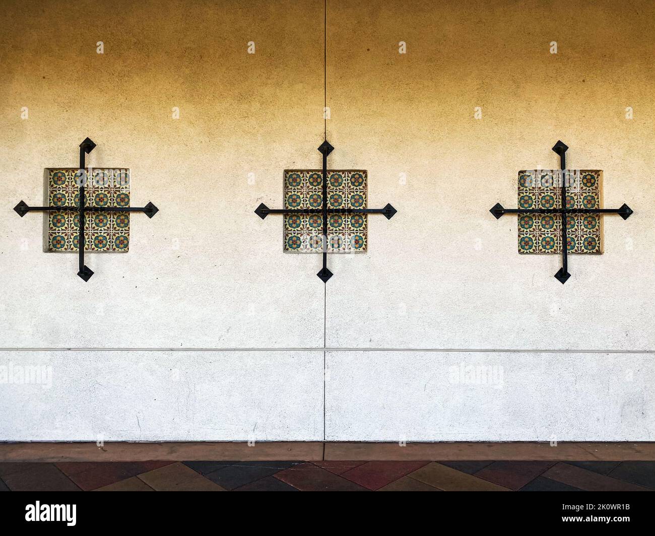 Windowed wall hi-res stock photography and images - Alamy