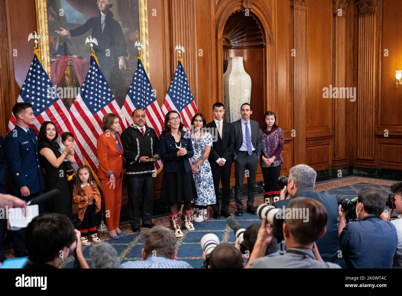 Mary peltola hi-res stock photography and images - Alamy