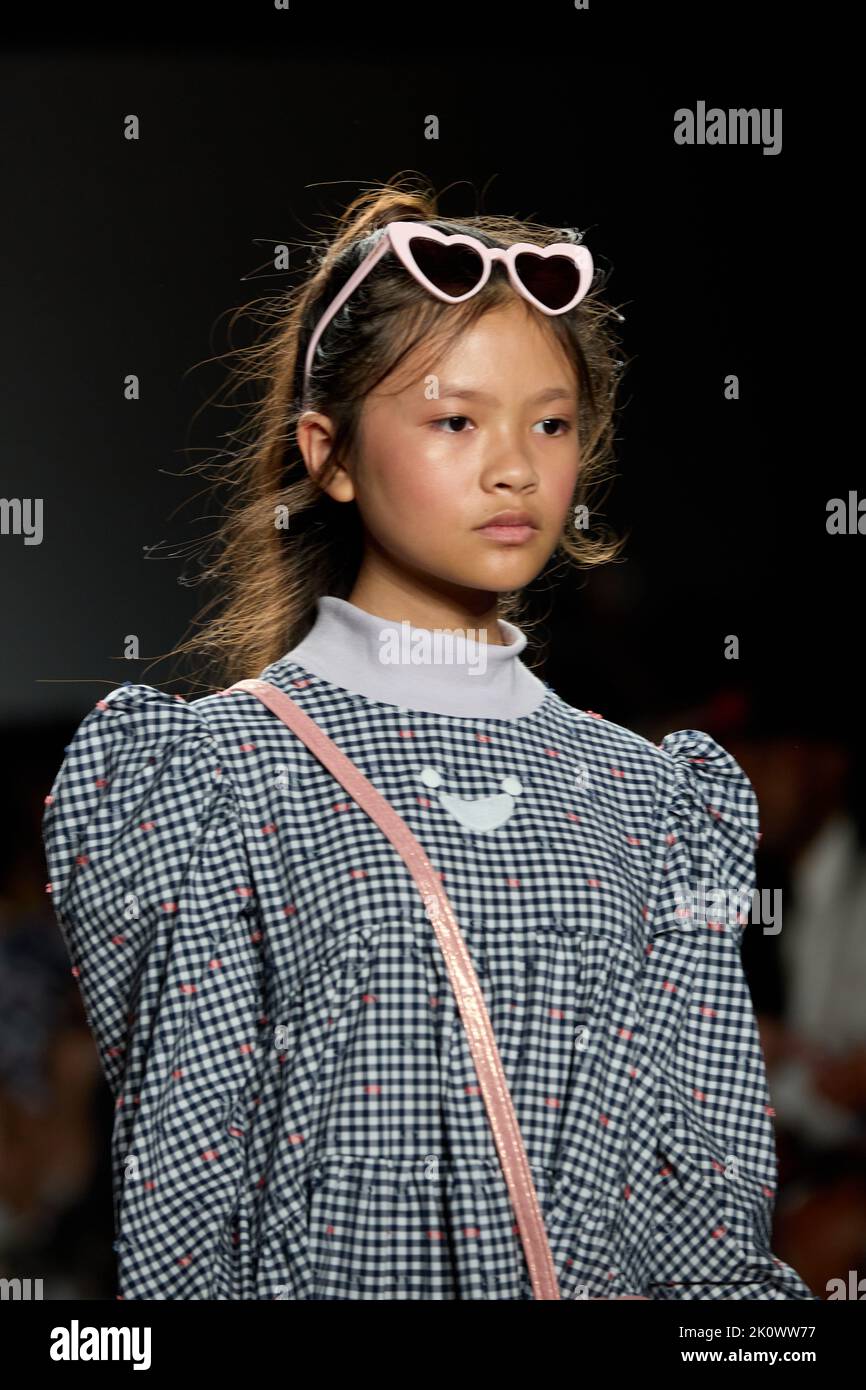 New York, NY, USA. 11th Sep, 2022. Alex S. Yu presents his runway ...