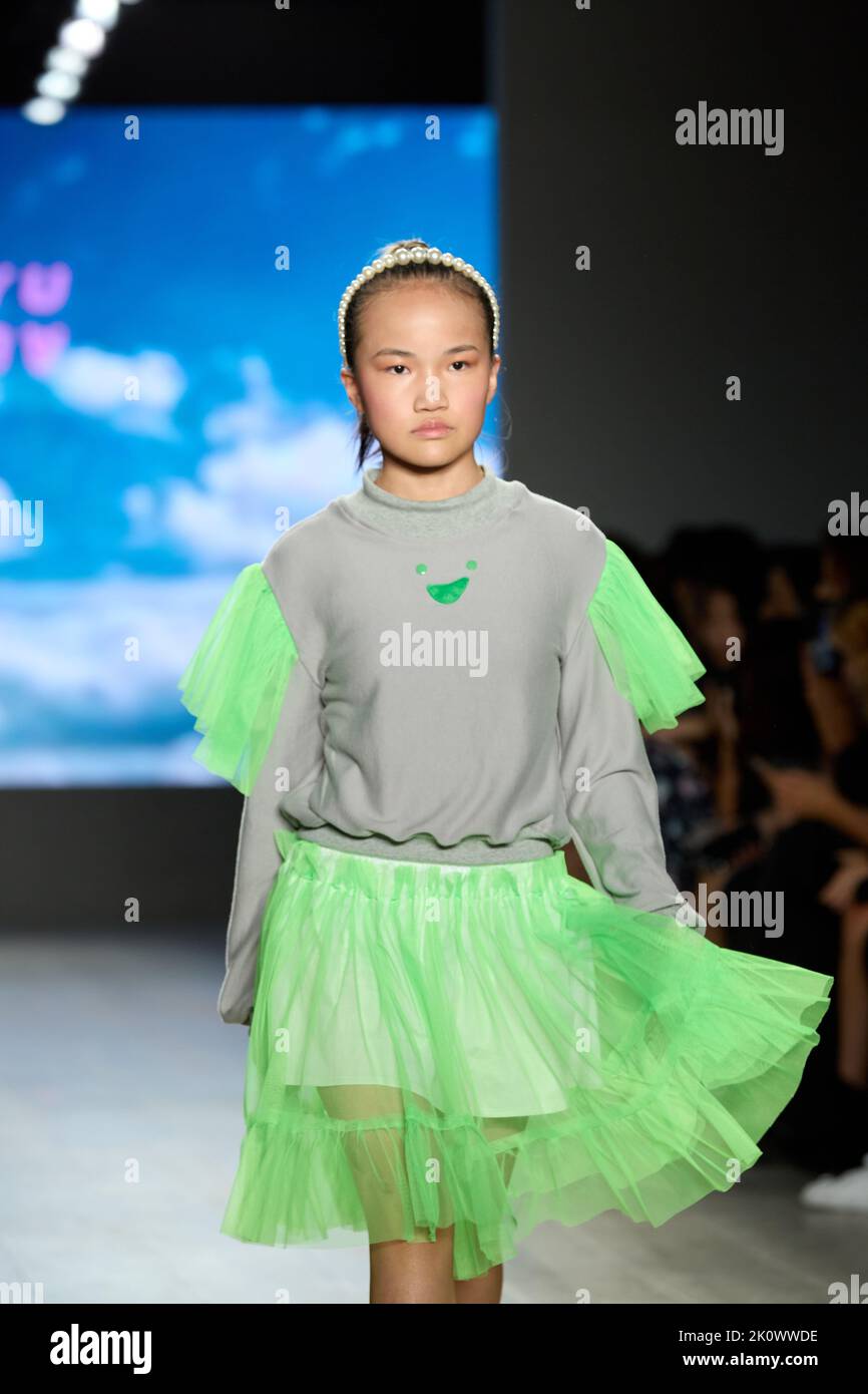 New York, NY, USA. 11th Sep, 2022. Alex S. Yu presents his runway ...