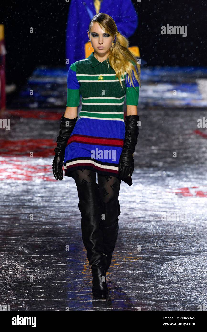 New York, USA. 11th Sep, 2022. Model Lila Moss walks on the runway at ...