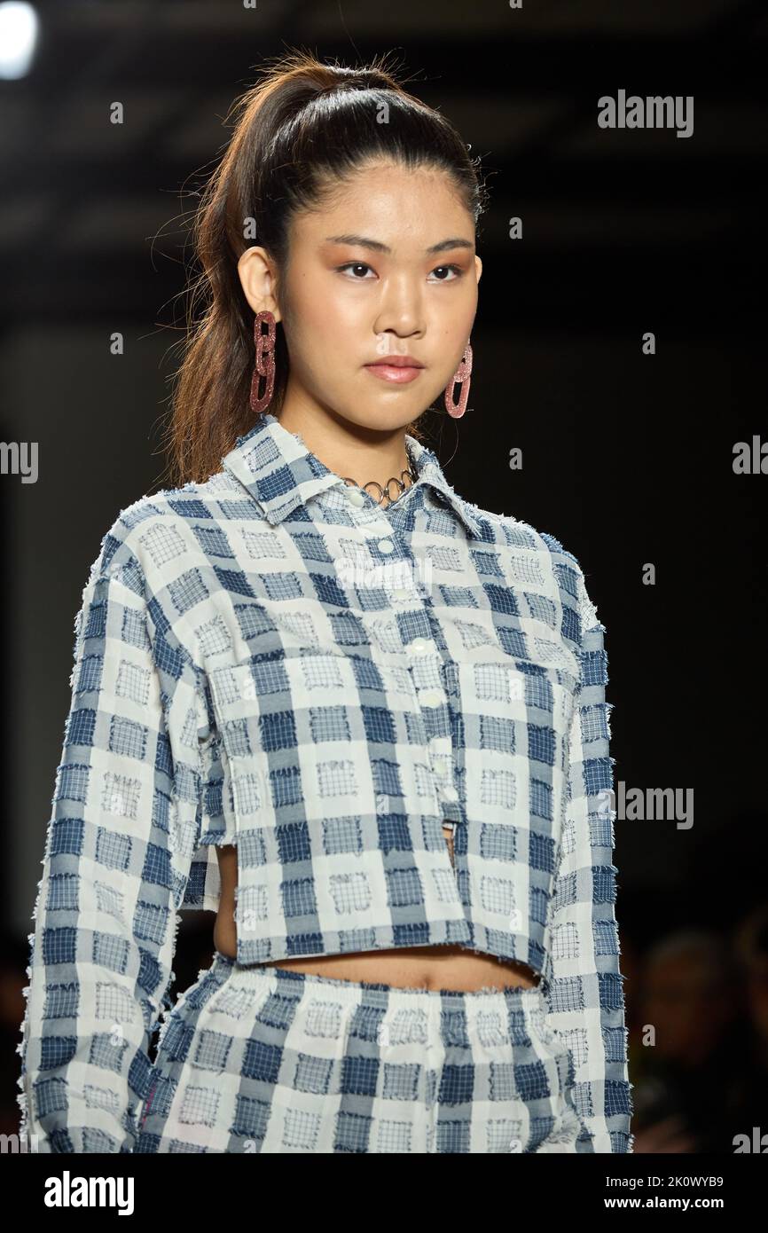 New York, NY, USA. 11th Sep, 2022. Alex S. Yu presents his runway ...