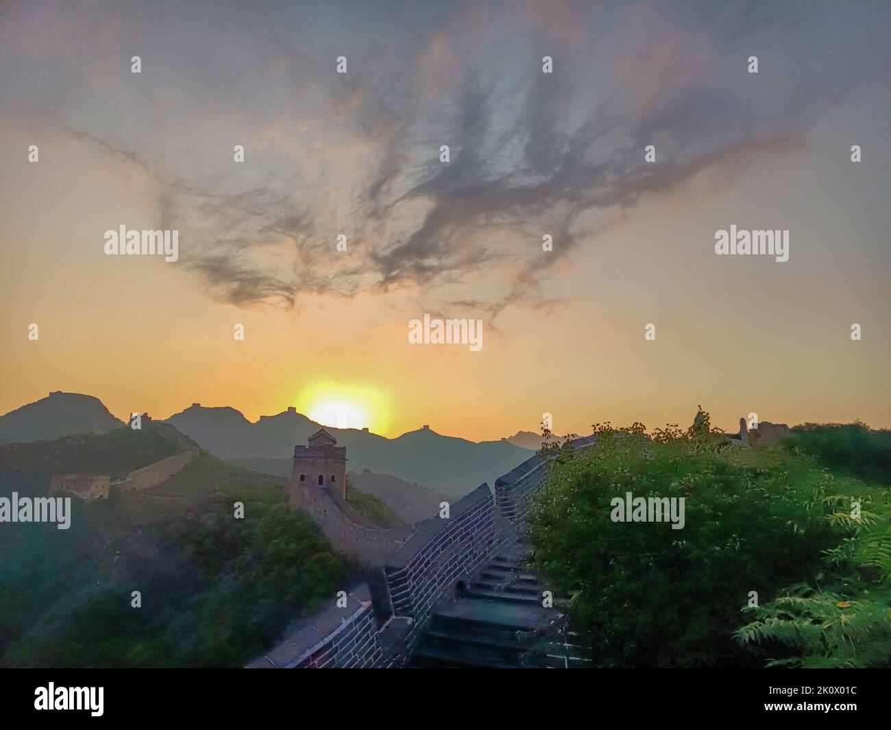 An early morning view of the Jinshanling Great Wall scenic spot in ...