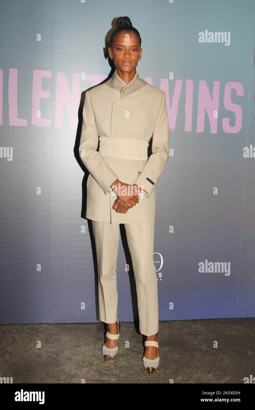 Silent twins hi-res stock photography and images - Alamy