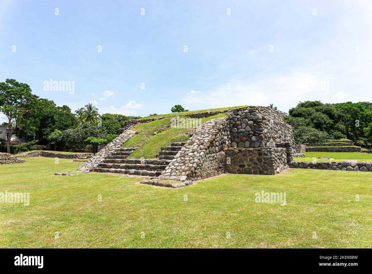 El Chanal, la capacha or la Campana, pre hispanic ruins near Colima ...