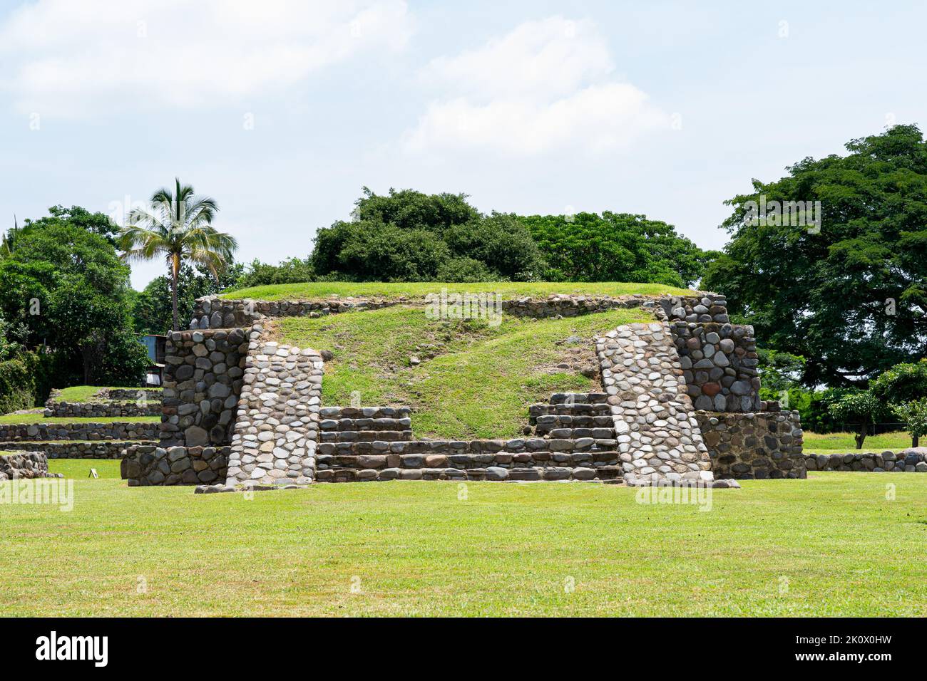 El Chanal, la capacha or la Campana, pre hispanic ruins near Colima ...