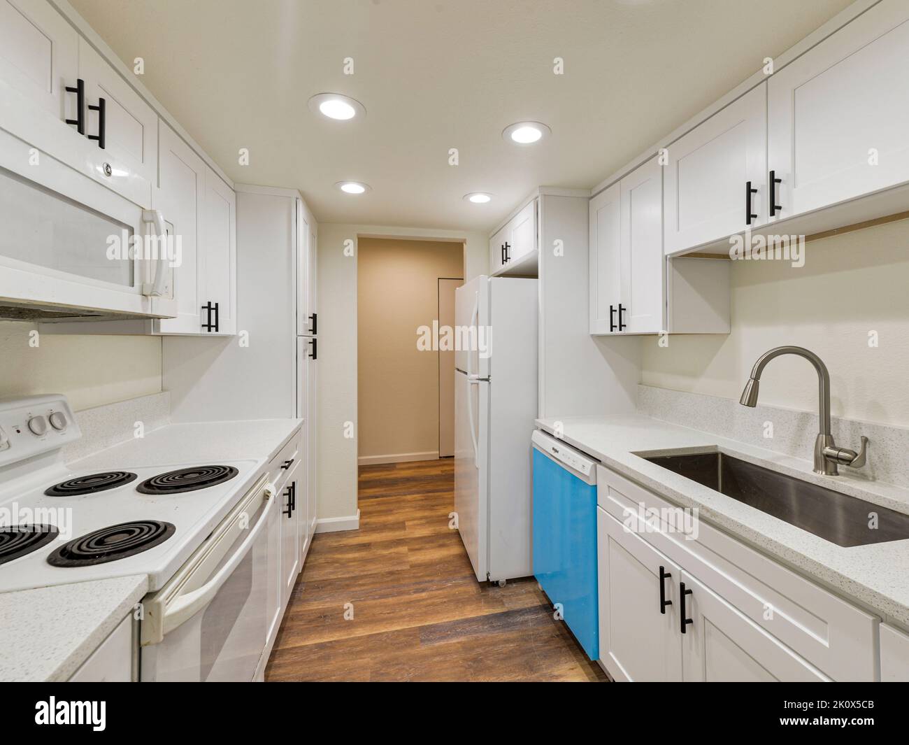 Modern residential kitchen interior Stock Photo - Alamy