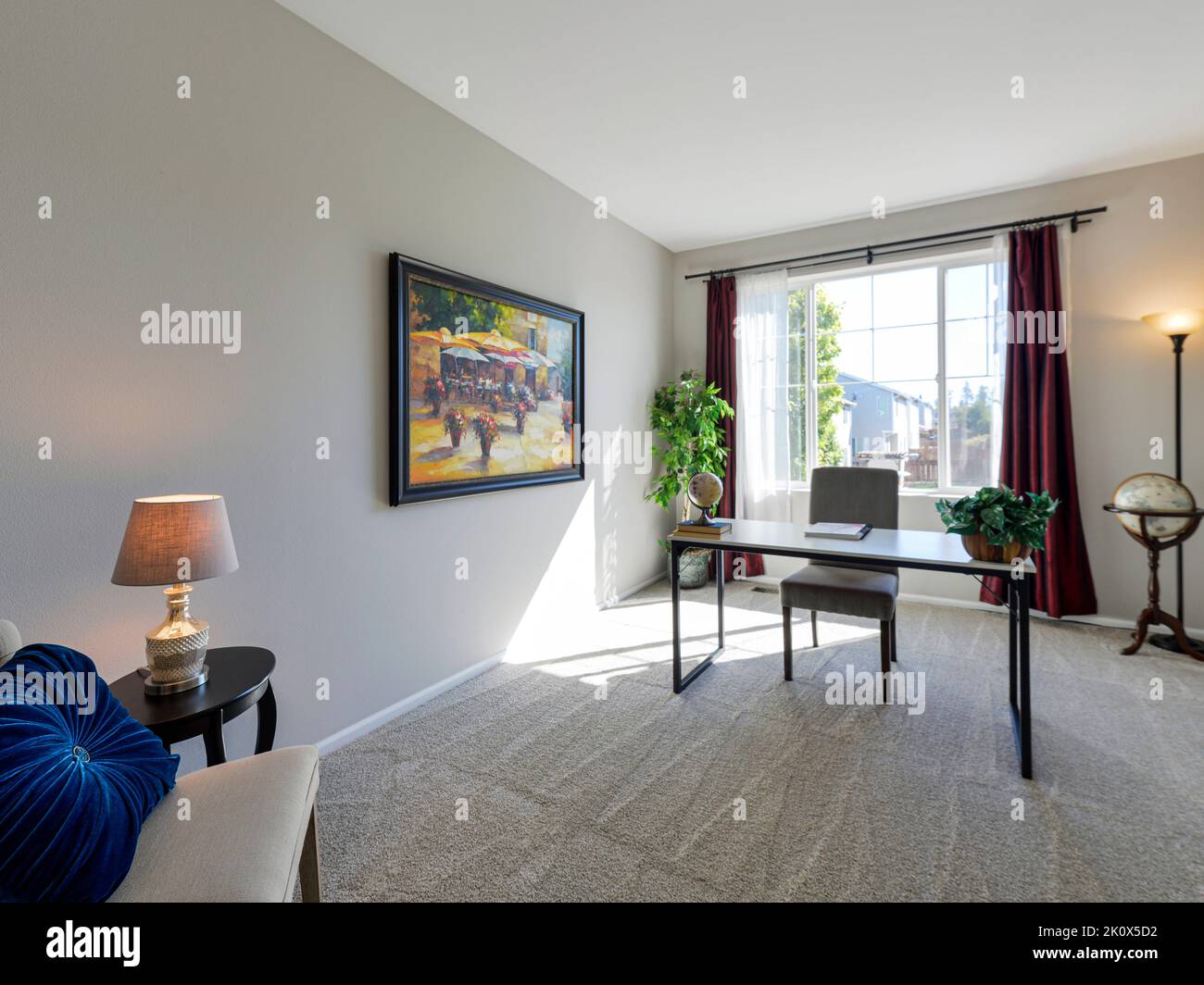 Modern residential home office interior Stock Photo - Alamy Modern residential home office interior Stock Photo - Alamy