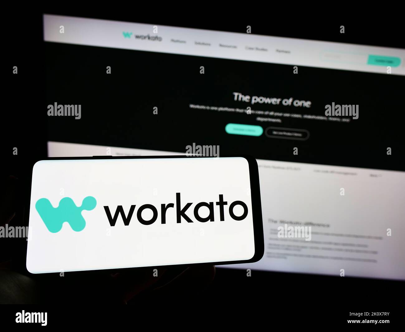 Workato software hi-res stock photography and images - Alamy
