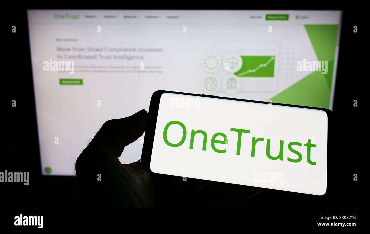 Software onetrust hi-res stock photography and images - Alamy