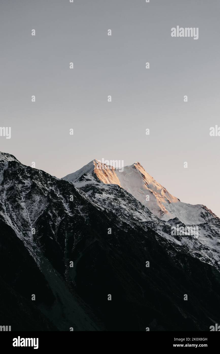 Mount Cook Sunset, South Island New Zealand Stock Photo - Alamy