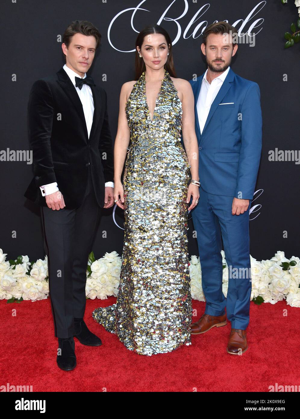 Xavier Samuel, Ana De Armas and Evan Williams arriving to the U.S ...