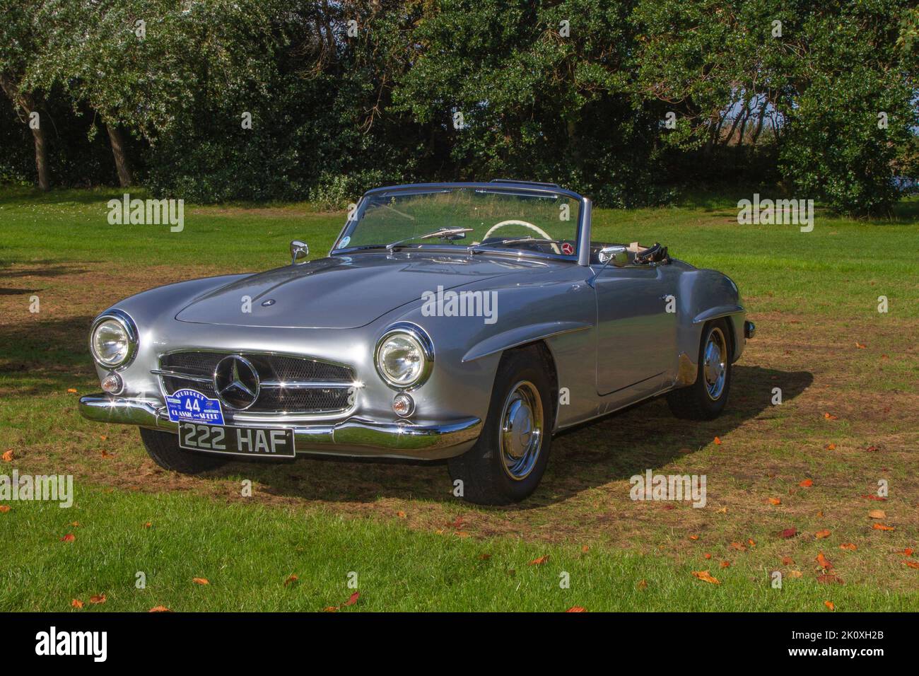 Mercedes convertible 1960s hi-res stock photography and images - Alamy