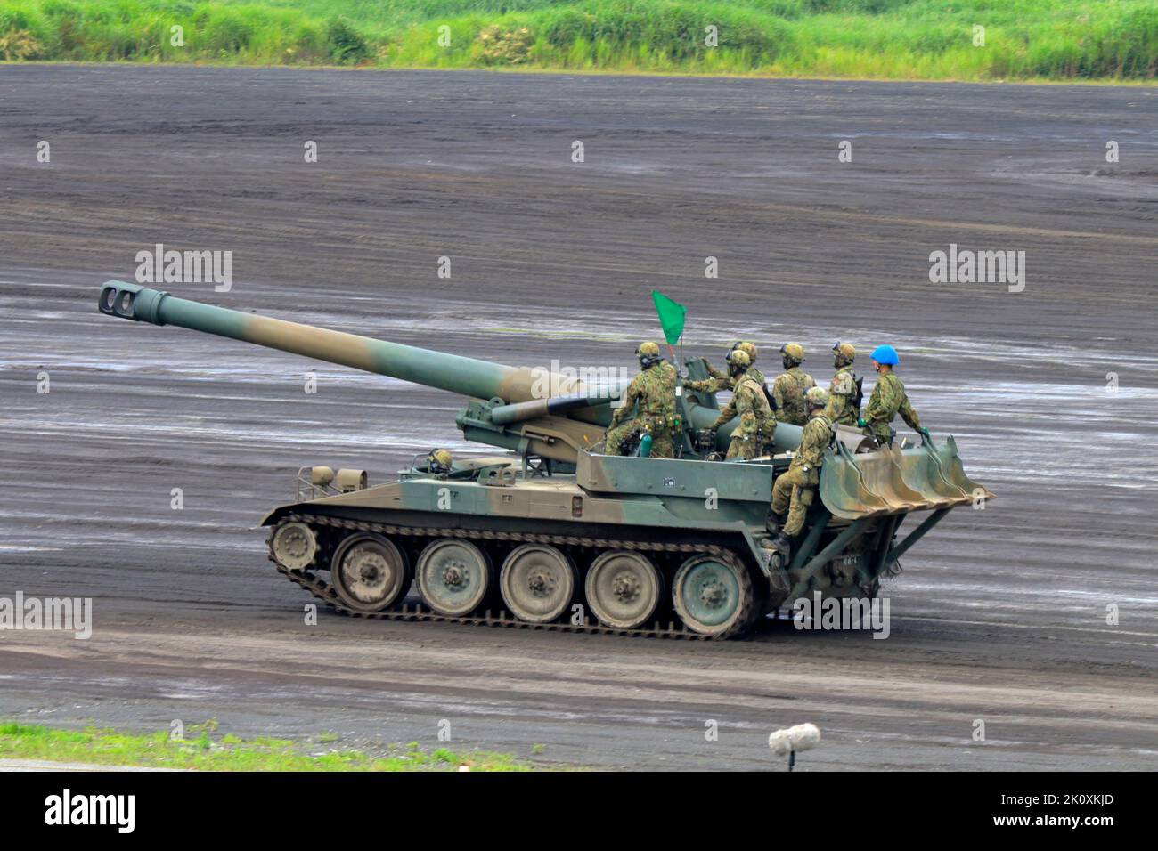 203mm Self Propelled Howitzer of Japan Ground Self-Defense Force Stock ...