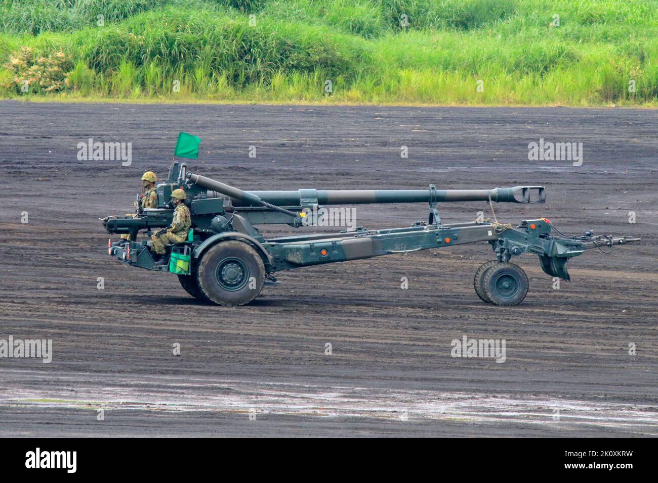 The FH70 Howitzer of JGSDF Stock Photo - Alamy