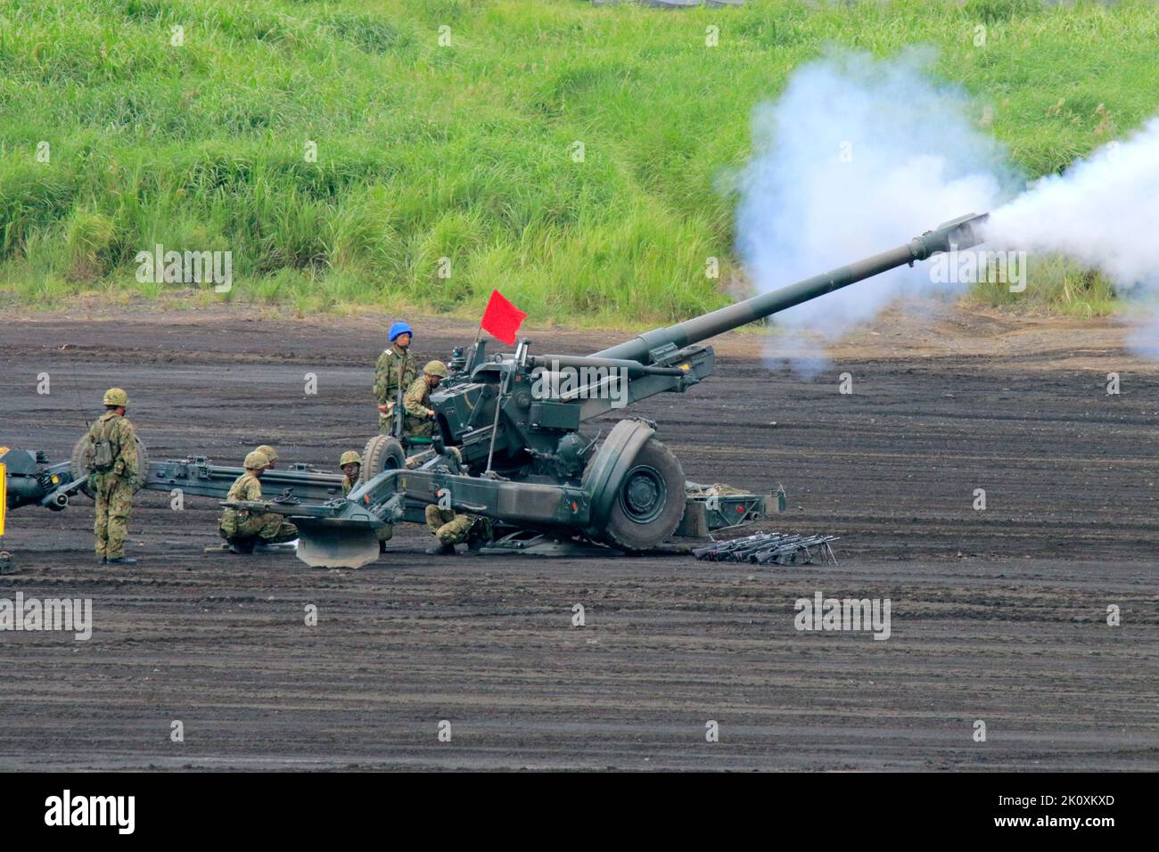 The FH70 Howitzer of JGSDF Stock Photo - Alamy