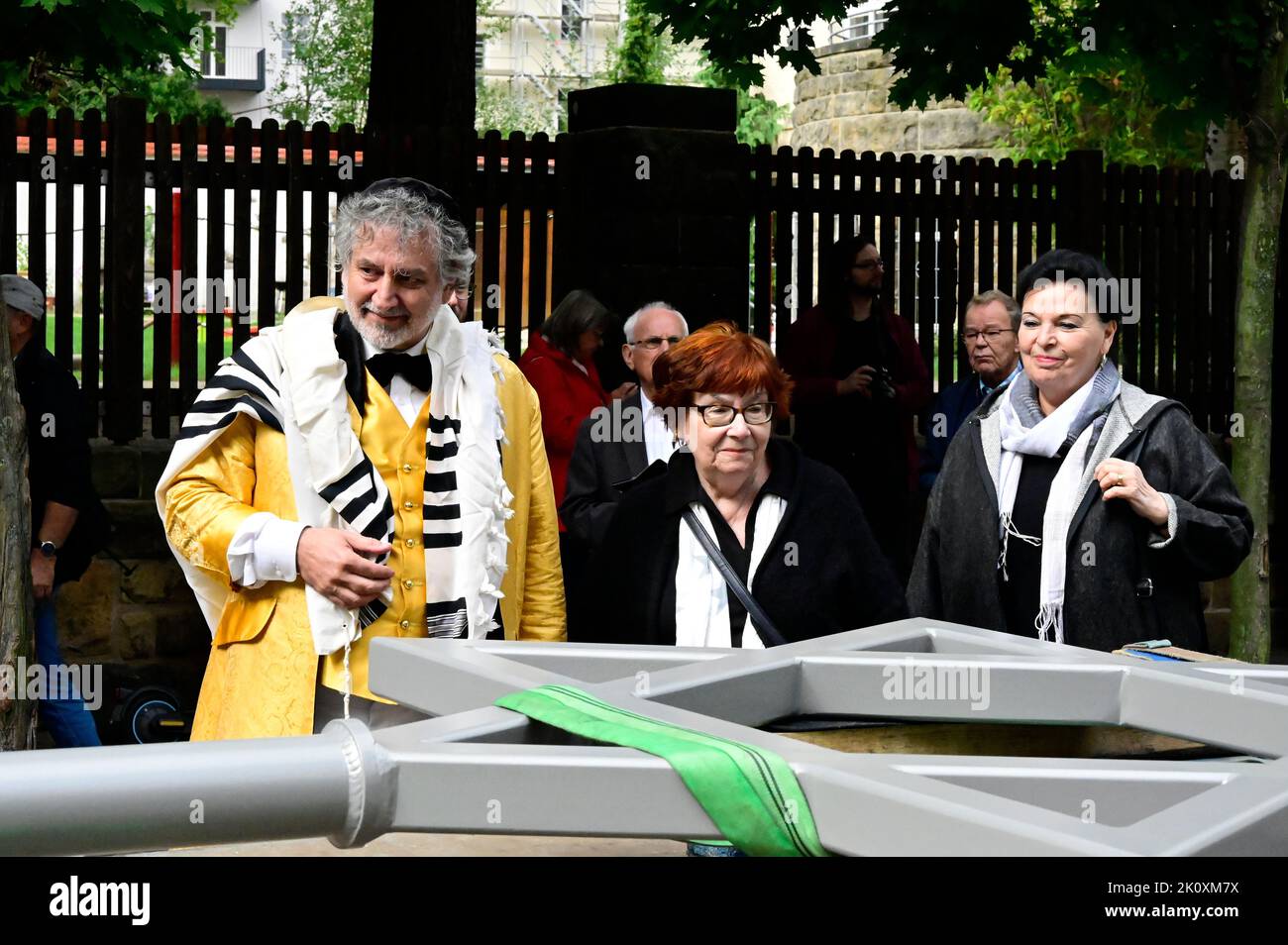 Im Bild:Alex Jacobowitz,Nora Goldenbogen. Nach mehr als acht ...