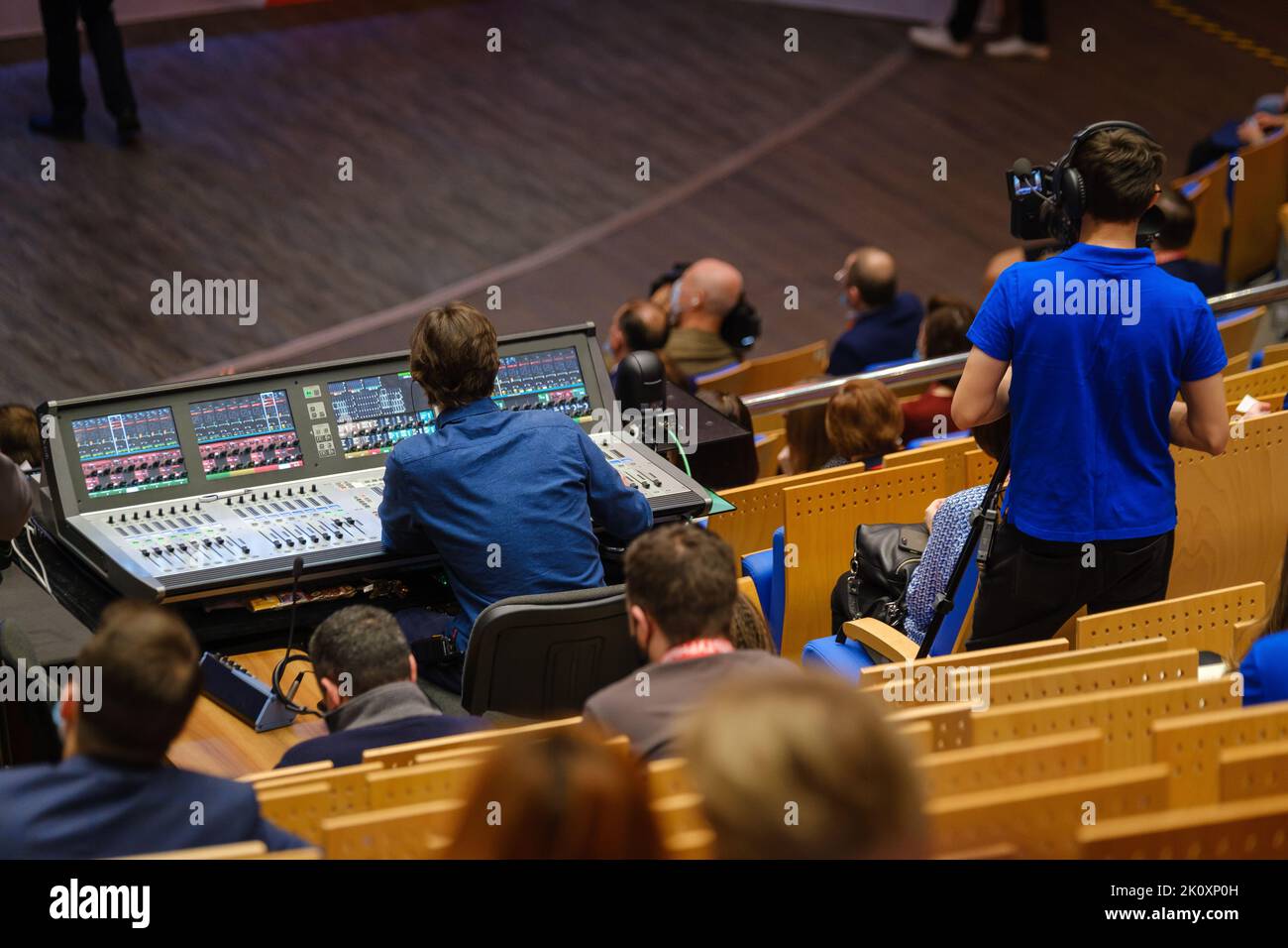 Sound system operator hi-res stock photography and images - Alamy