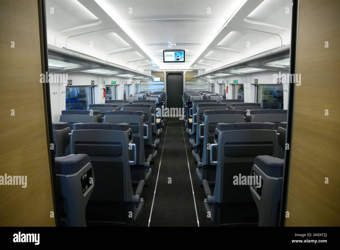 New talgo train hi-res stock photography and images - Alamy