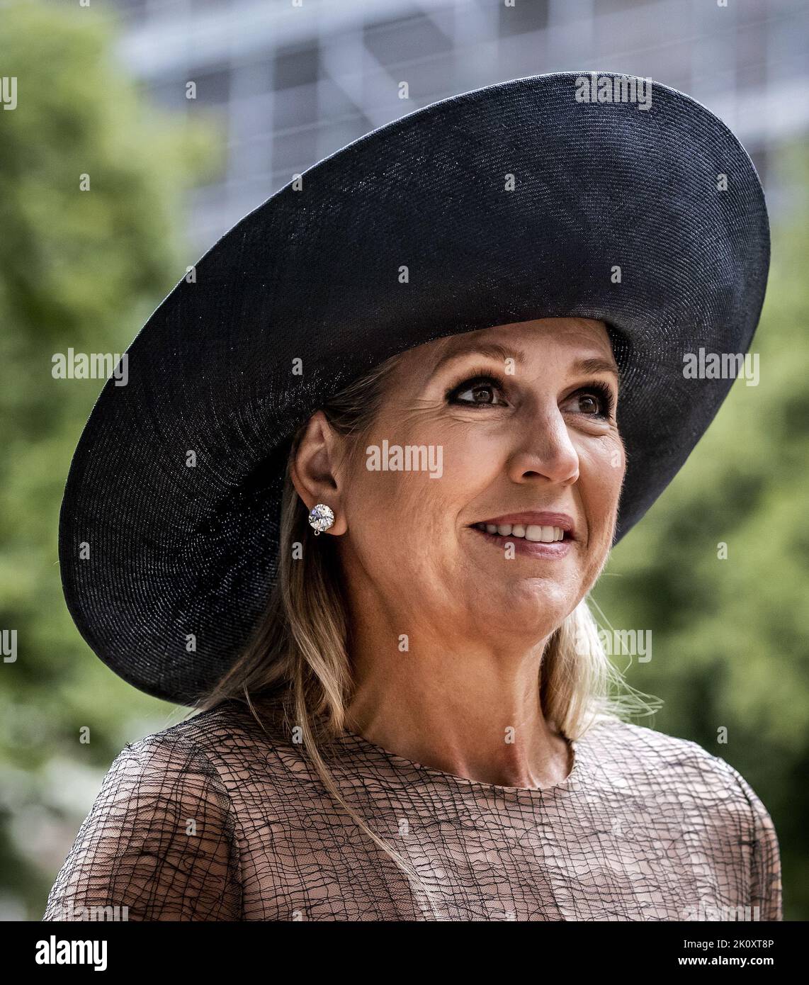 Queen maxima fashion accessory hi-res stock photography and images - Alamy
